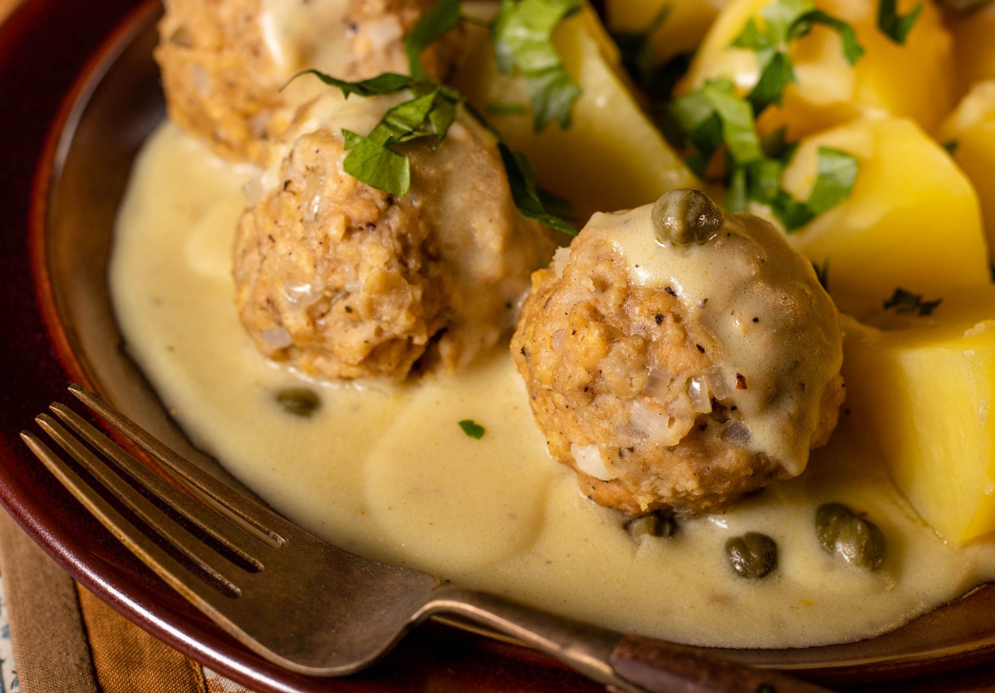 Königsberger Klopse - a traditional German dish - Dailyvegan